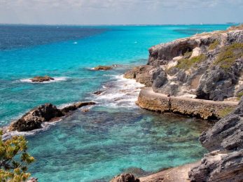 15 Fun Things to do in Isla Mujeres - That Texas Couple