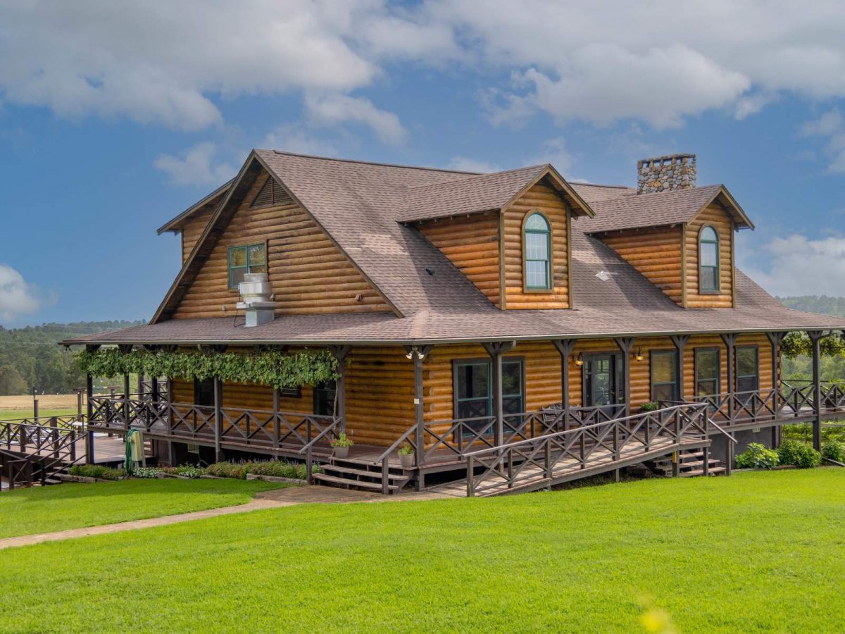 Enoch's Stomp Vineyard & Winery: The Perfect Weekend Getaway | That ...